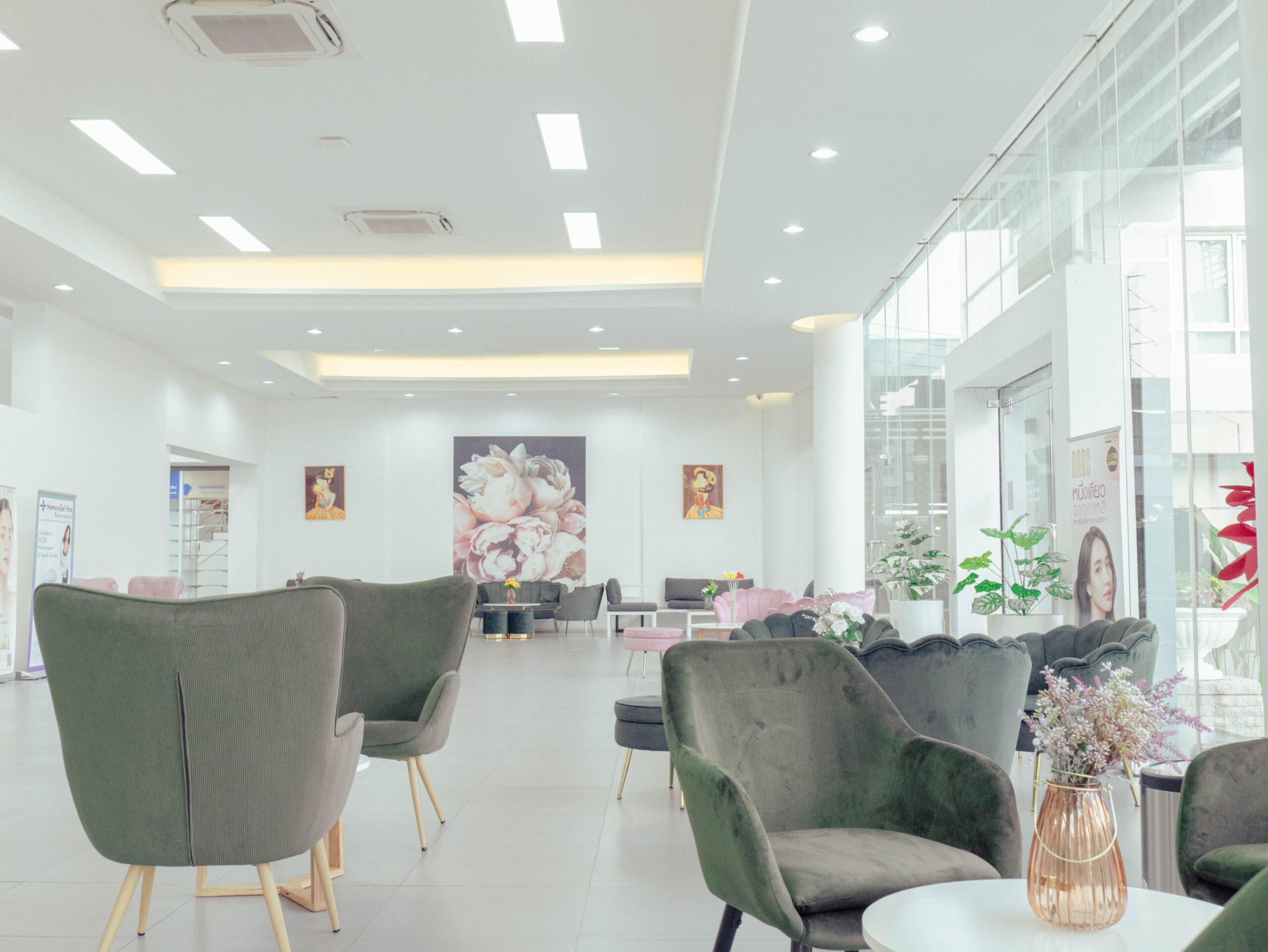 About Us - Thewomanclinic